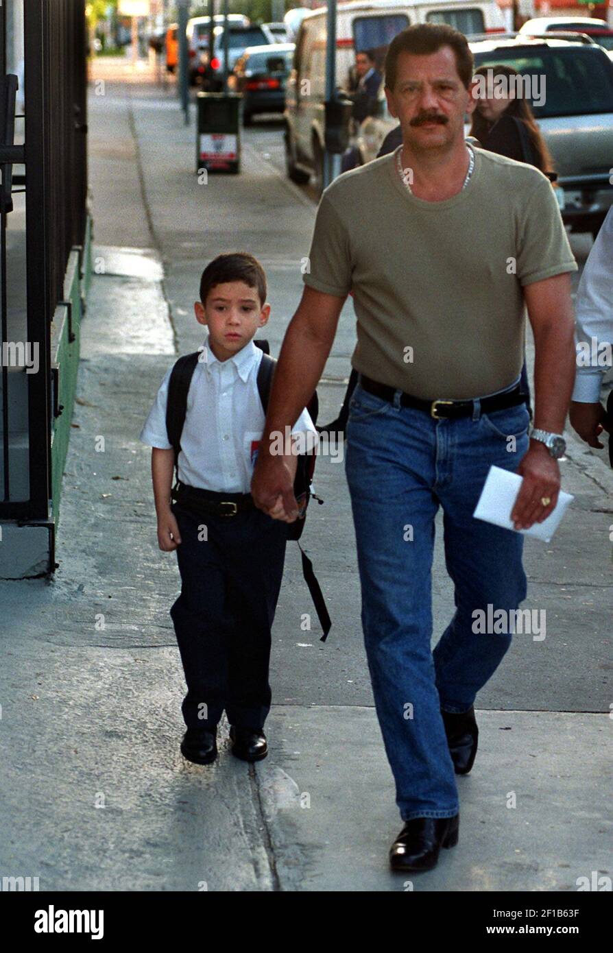 Cuban refugees raft hi-res stock photography and images - Alamy