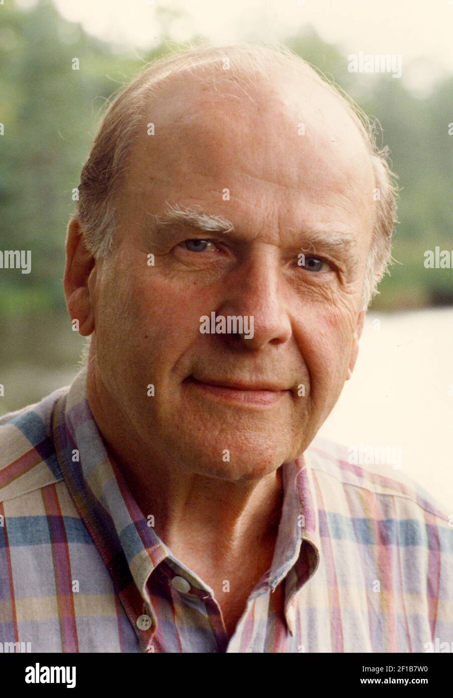 Gaylord Nelson served as a lieutenant in the U.S. Army in World War II ...