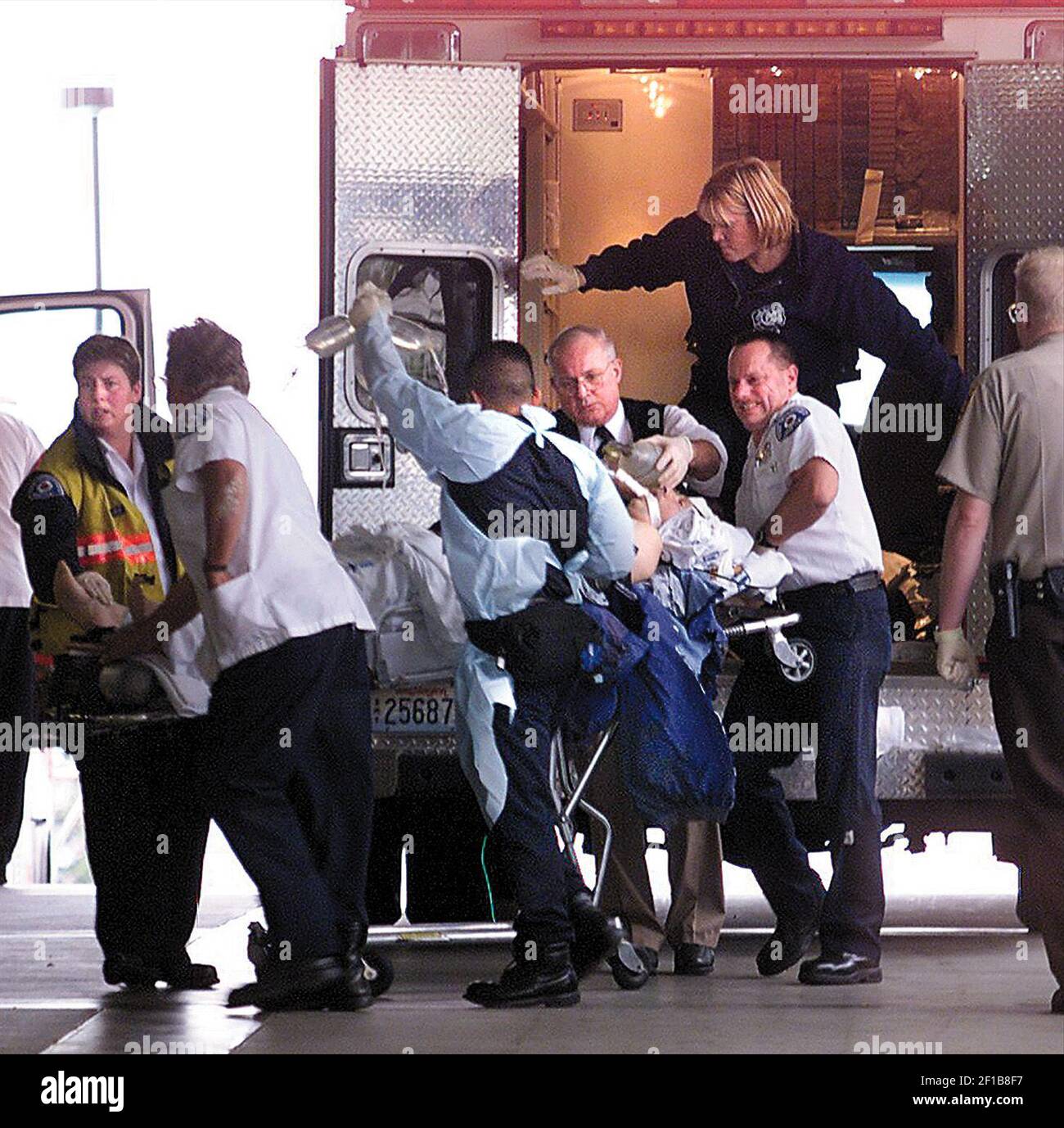 KRT US NEWS STORY SLUGGED: SEATTLESHOOTING KRT PHOTOGRAPH BY STEVE ...