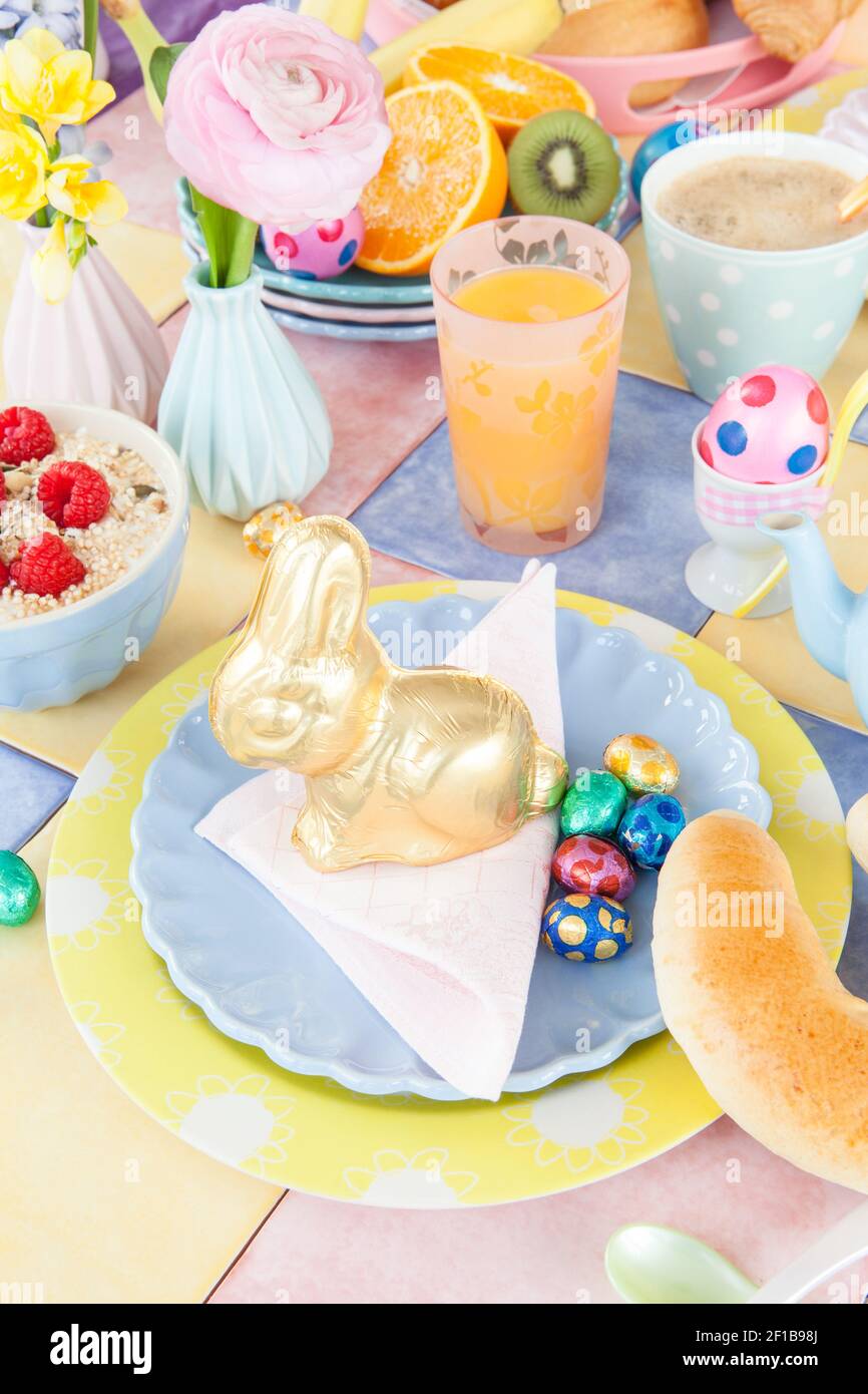 Easter breakfast easter hi-res stock photography and images - Alamy