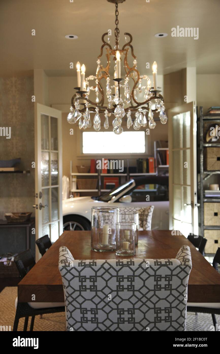 Reserved parking: Designer Michelle Meredith's backyard studio office ...