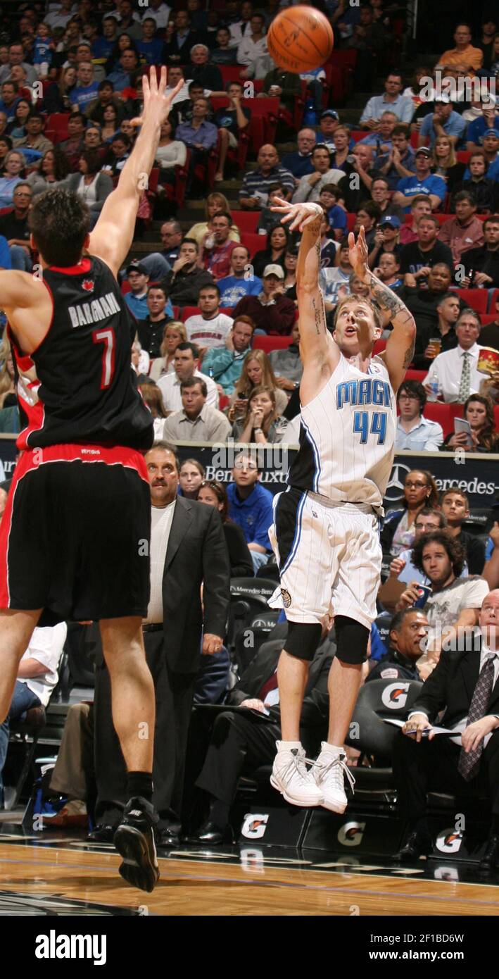 Orlando Magic guard Jason Williams shoots a three pointer over Toronto ...