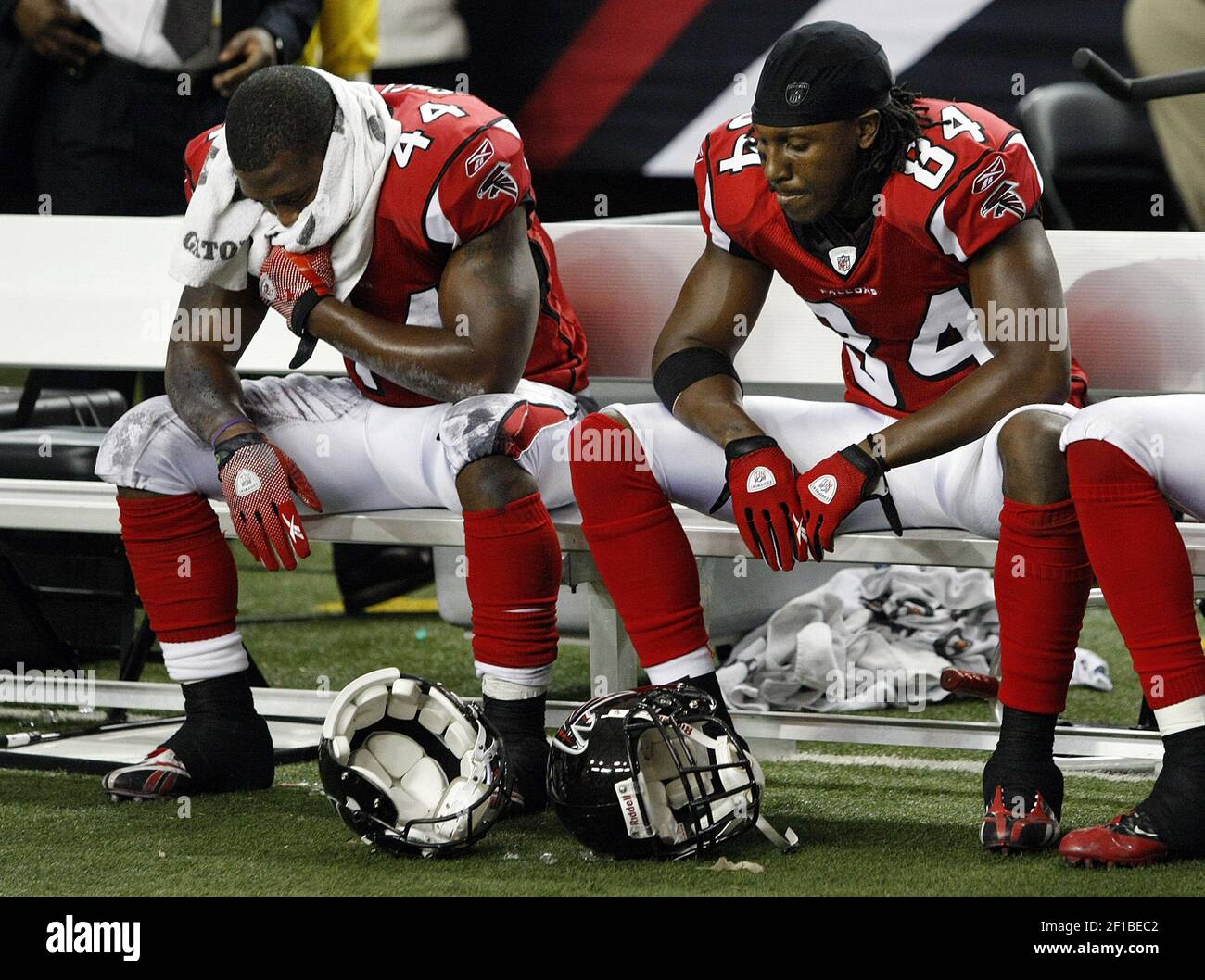 Atlanta running back Jason Snelling, left, and wide receiver Roddy ...