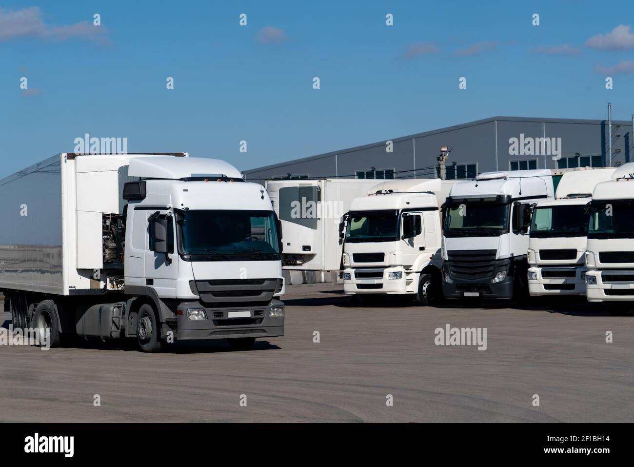 Truck fleet hi-res stock photography and images - Alamy