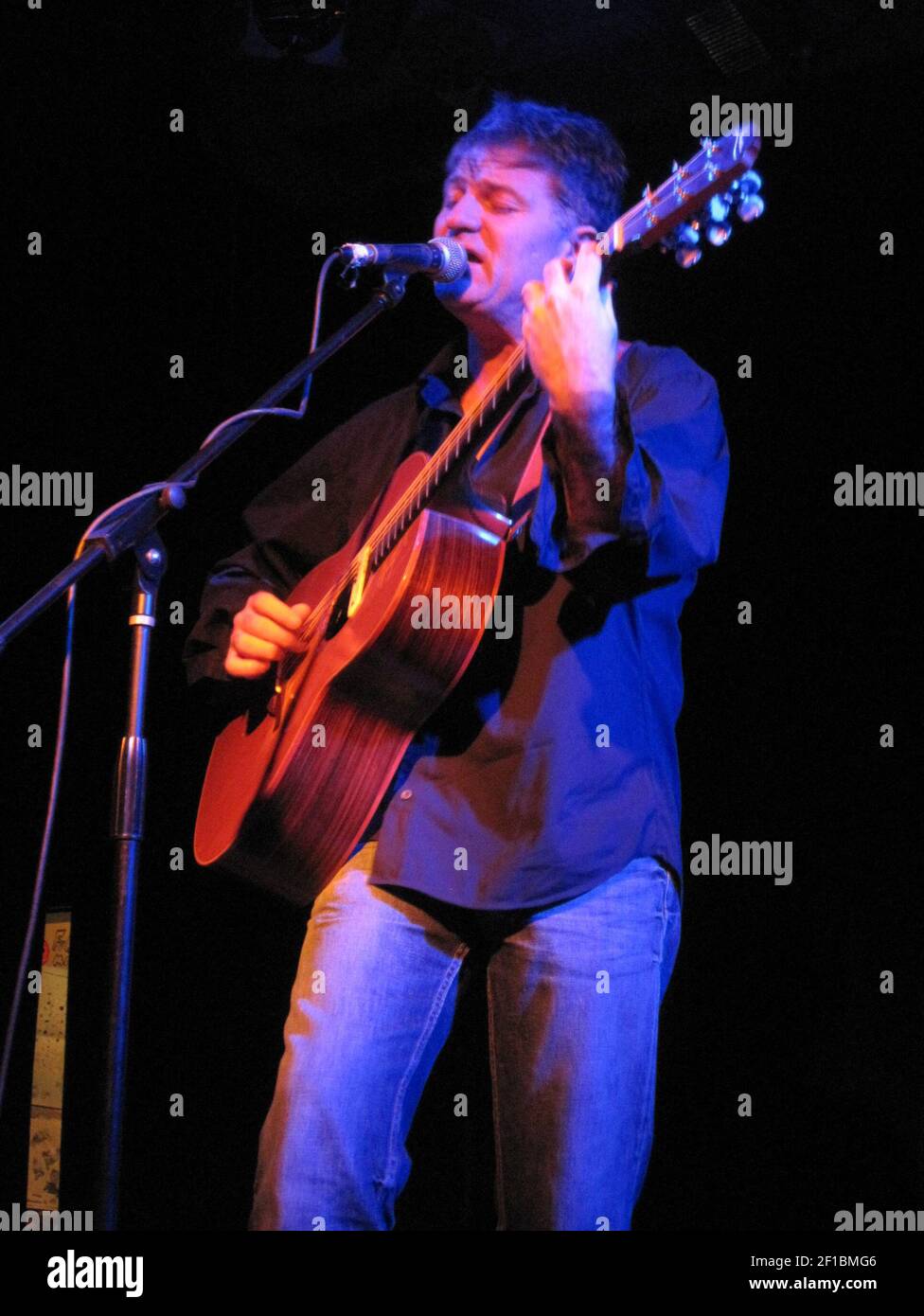 Nick Harper performs at Jammin' Java in Vienna, Virginia, Monday ...