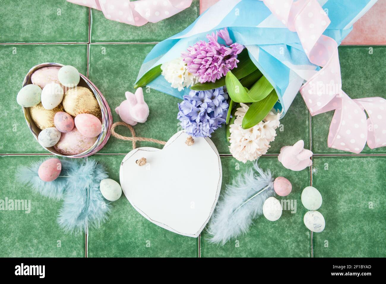 Easter decorations and fresh flowers Stock Photo - Alamy