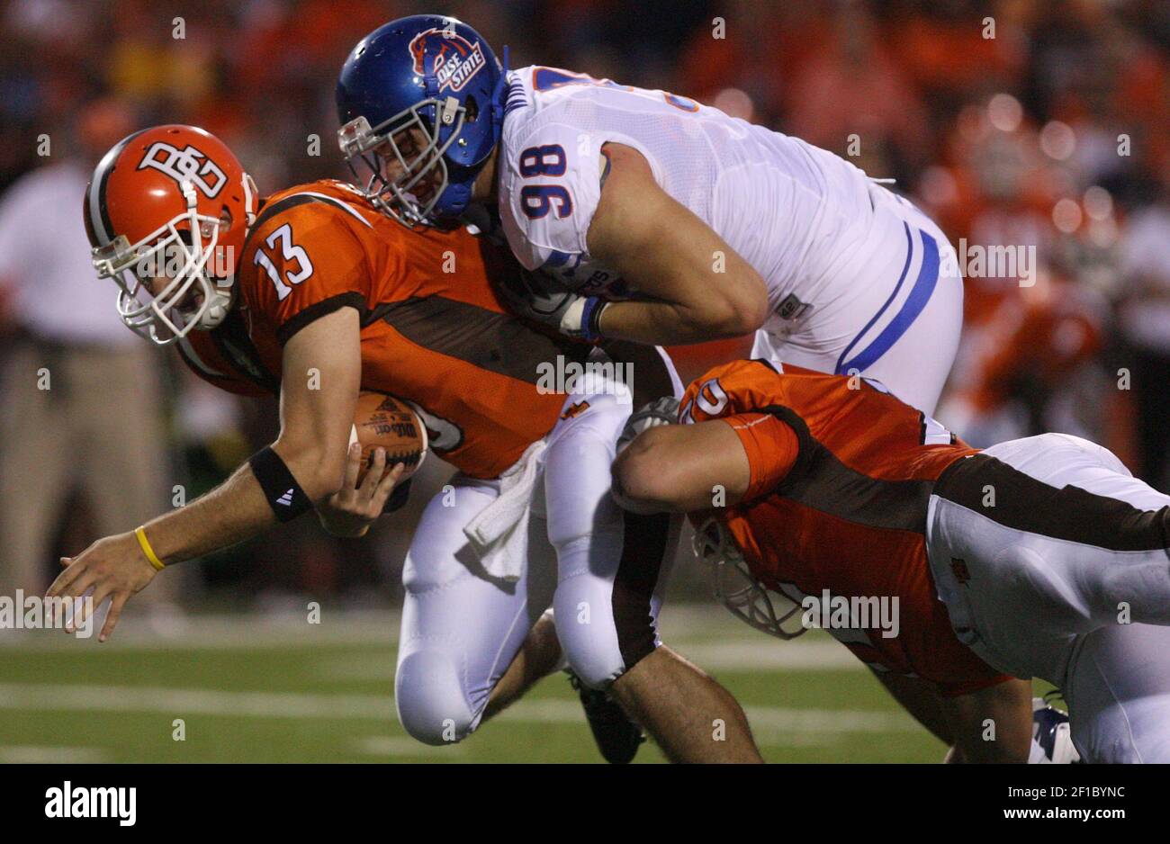 Boise State's Ryan Winterswyk tackles Bowling Green quarterback Tyler ...
