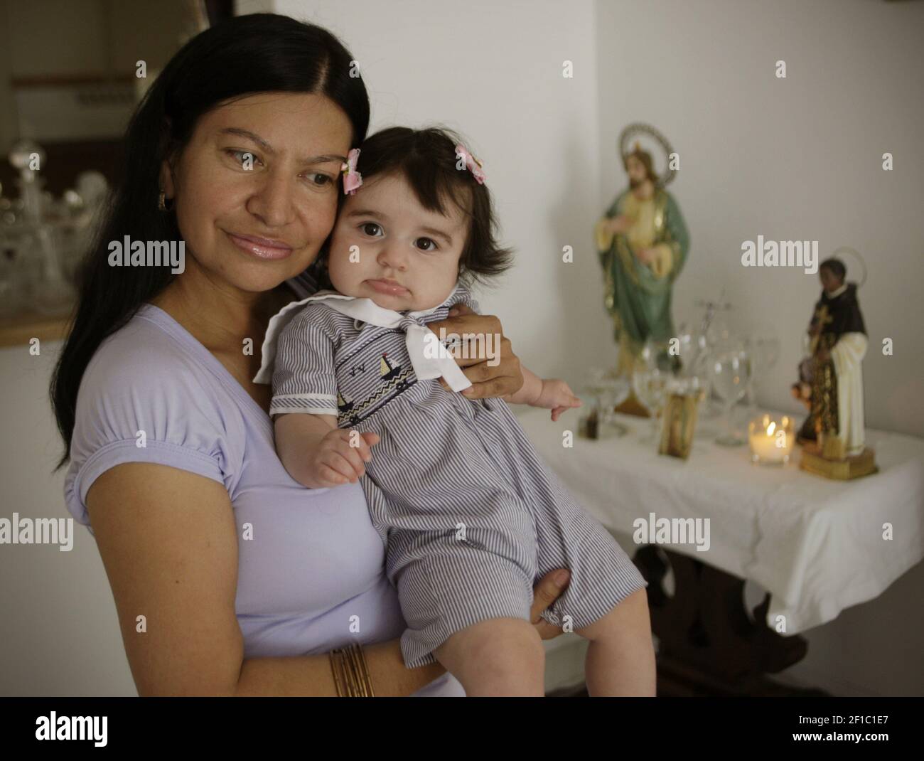 Former stripper Beatrice Hernandez says she had a baby with Catholic ...