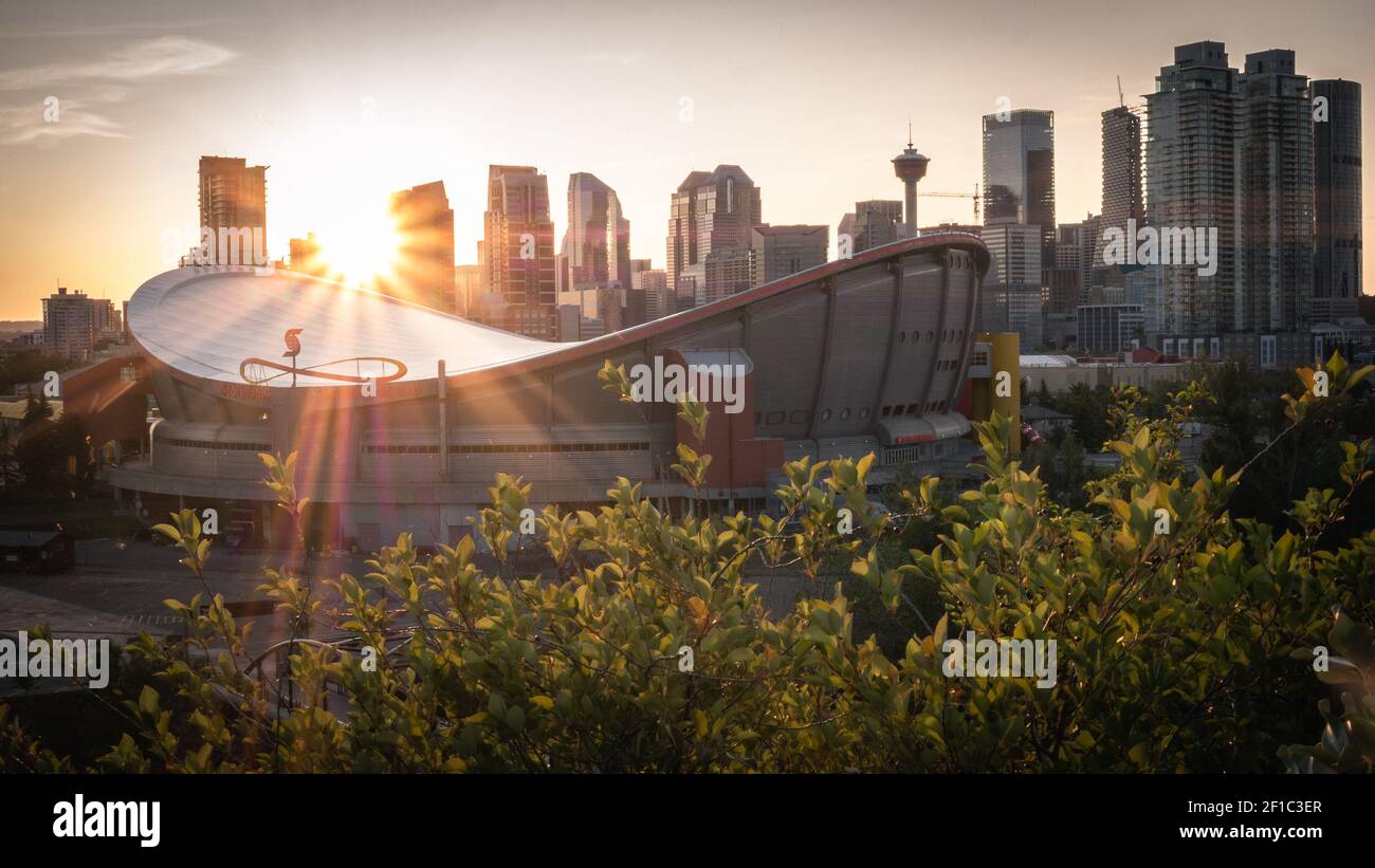 City Calgary Skyline In Silhouette High Resolution Stock Photography ...