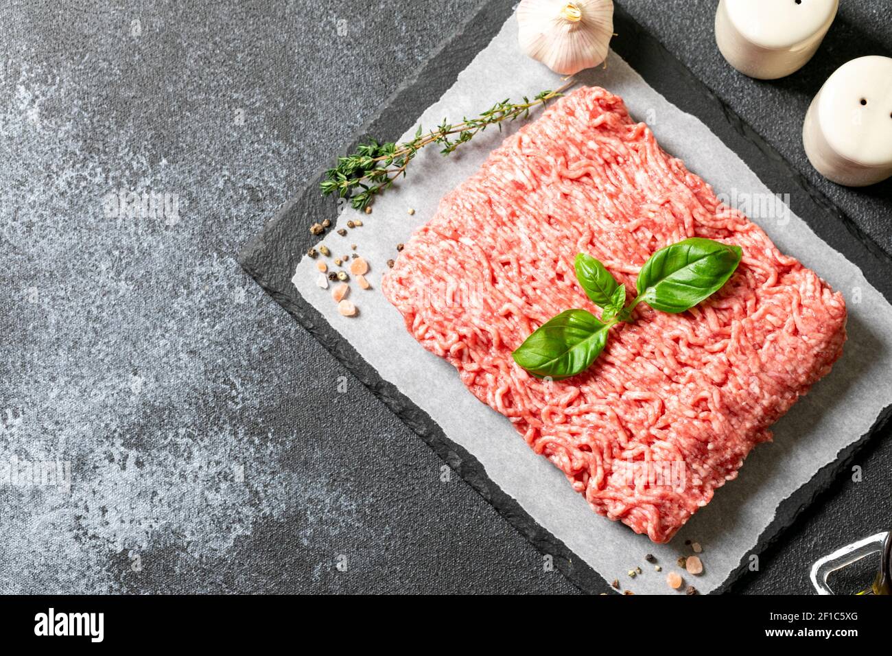Butcher paper background hi-res stock photography and images - Alamy