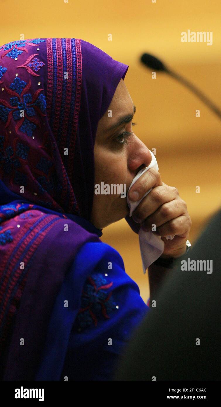 Aysha Bary, mother of Fathima Rifqa Bary, 17, cries as her daughter is ...