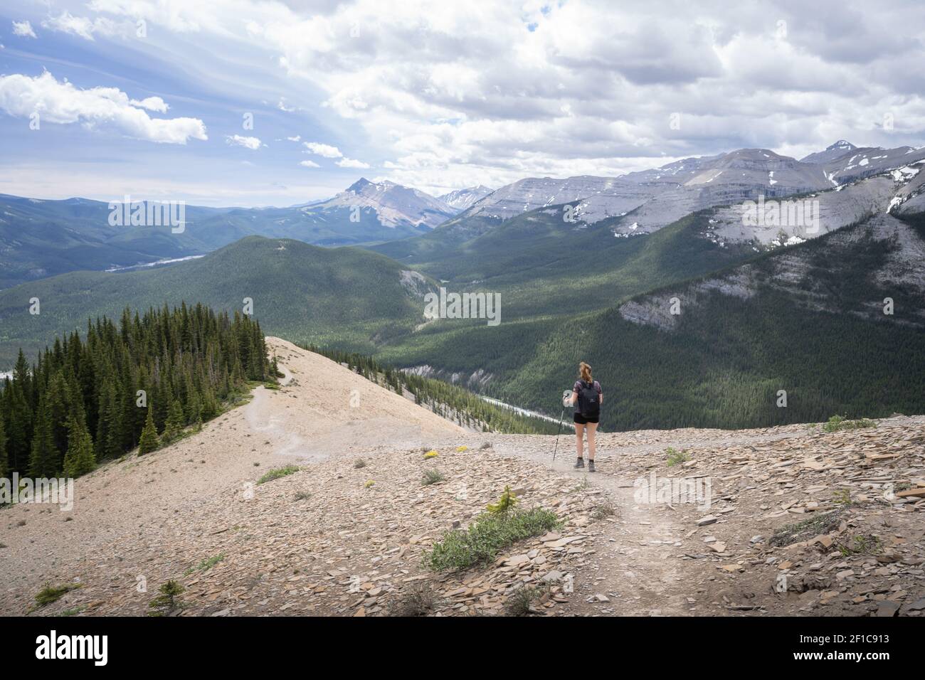 Alpine canada hi-res stock photography and images - Alamy