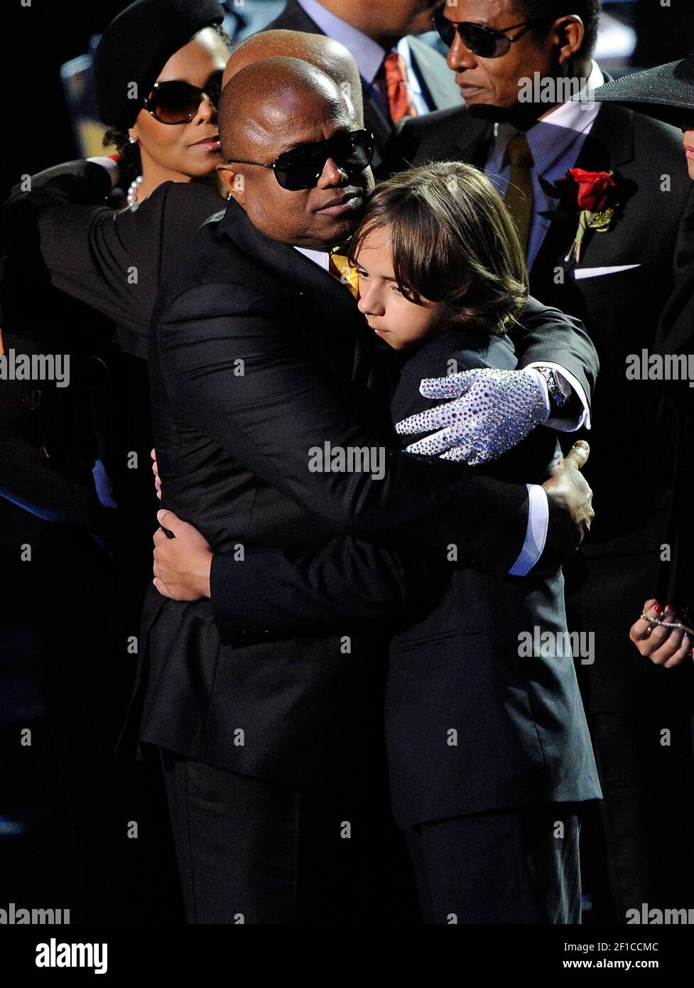 Randy Jackson hugs Prince Michael Jackson at the Michael Jackson public ...