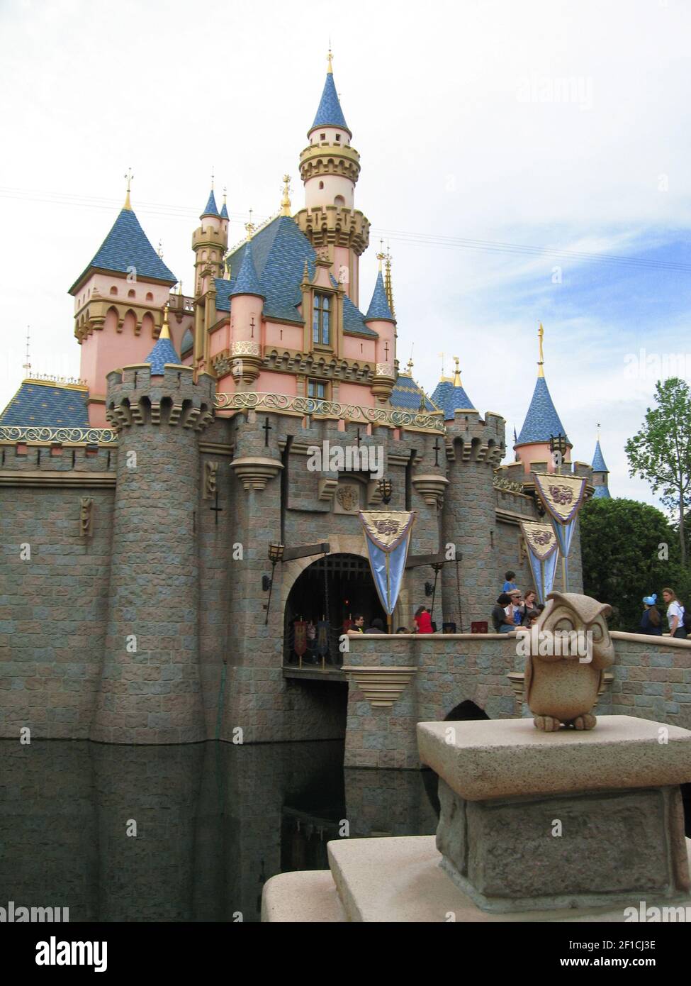 Sleeping Beauty's Castle remains an iconic Disneyland image in Anaheim ...