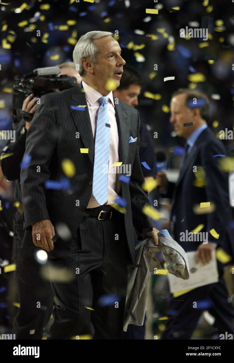 North Carolina head coach Roy Williams celebrates an 89-72 victory over ...