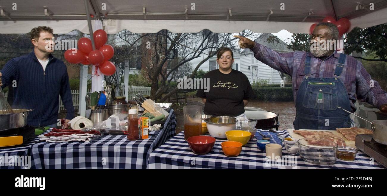 Food Network star Bobby Flay, left, and Pitmaster Ed Mitchell, from The ...