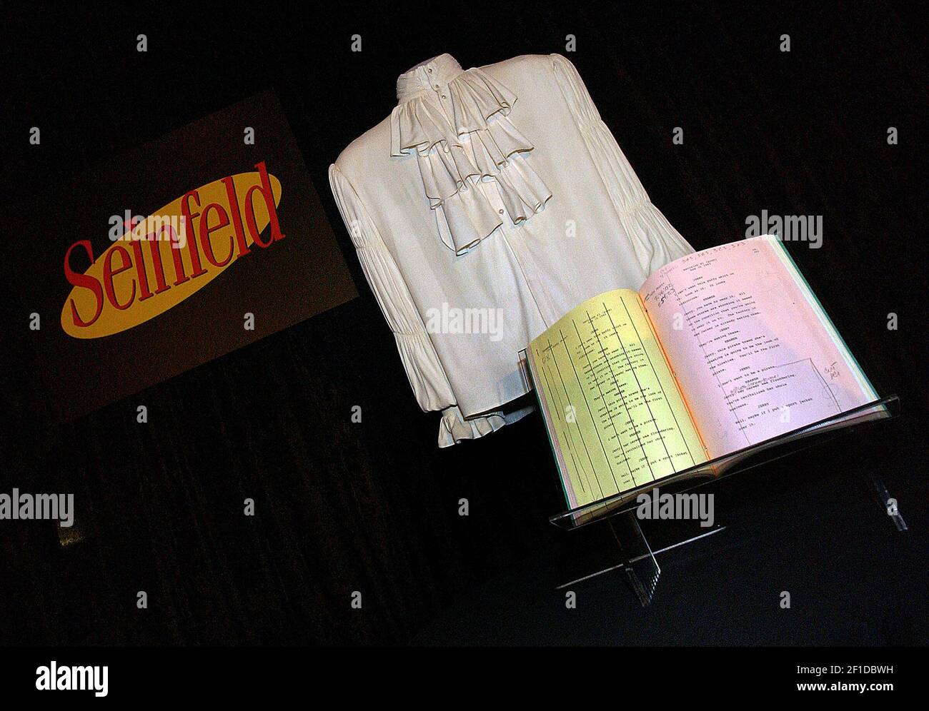 KRT ENTERTAINMENT STAND ALONE PHOTO SLUGGED: SEINFELD KRT PHOTOGRAPH BY ...