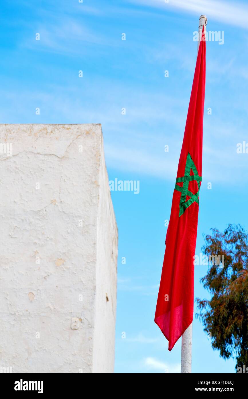 Tunisia waving flag in the blue sky colour and battlements wave Stock ...
