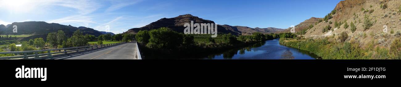 John day river hi-res stock photography and images - Alamy