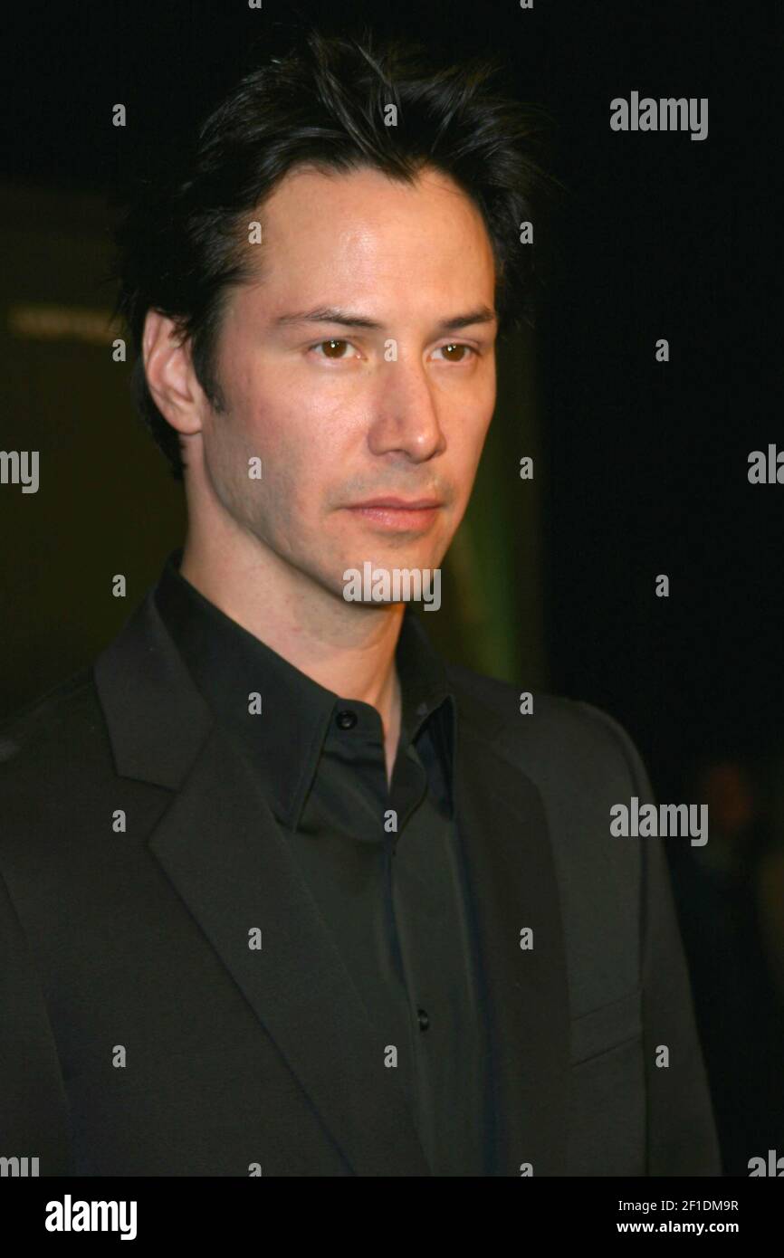 Keanu Reeves at the world premiere of "Matrix Revolutions" by Warner ...