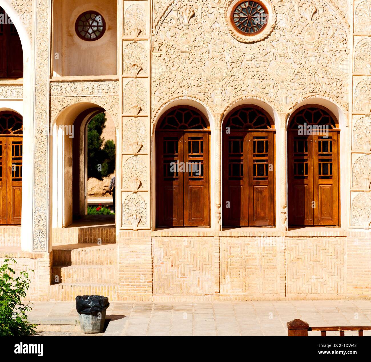 Blur in iran shiraz old hi-res stock photography and images - Alamy