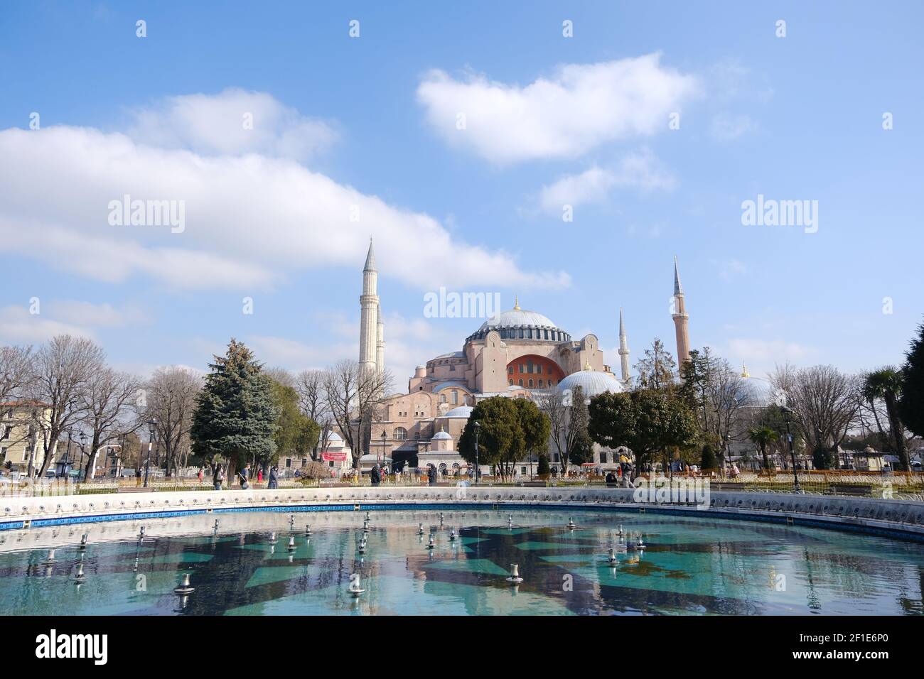 Hagia sophia mosque (old museum and church) from sultanahmet square ...