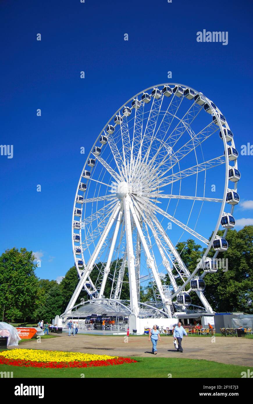 Royal Windsor Observation Wheel, Alexandra Gardens, Windsor, Berkshire ...
