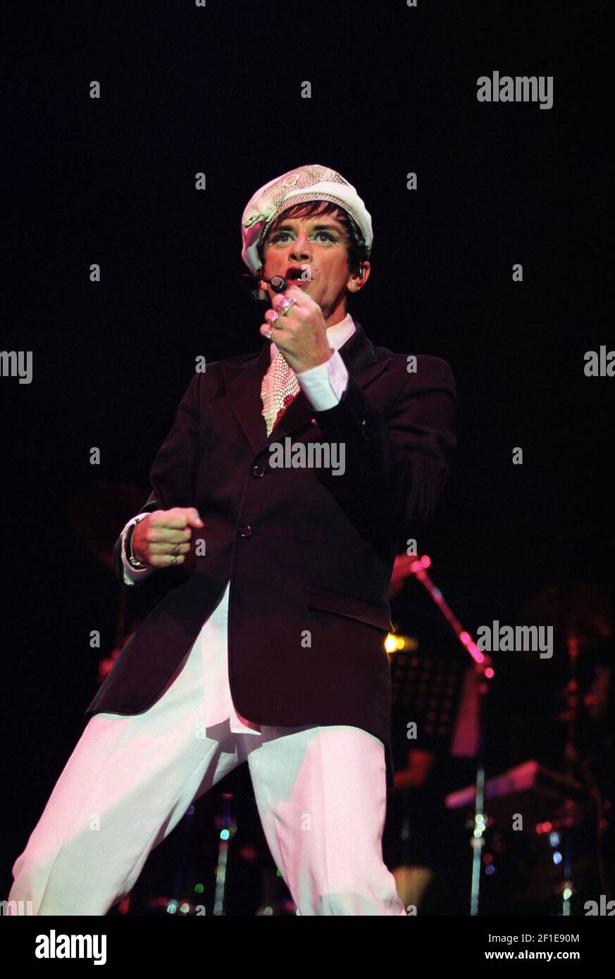 Steve harrington hi-res stock photography and images - Alamy
