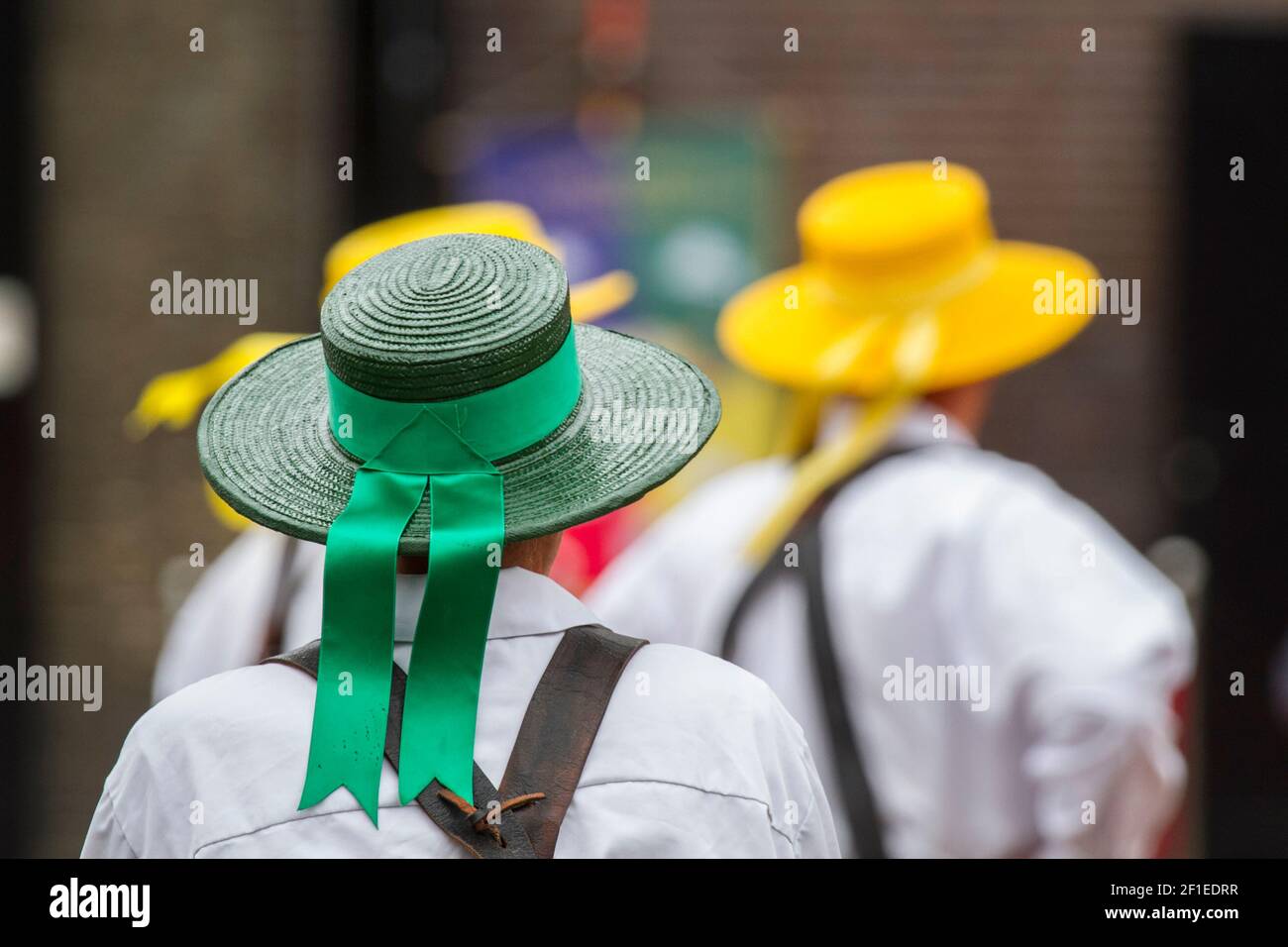 Holland traditional hat hi-res stock photography and images - Alamy