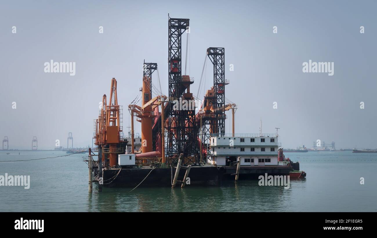 Two vessel of self-unloading bulk with belt conveyer carrier stiuated ...