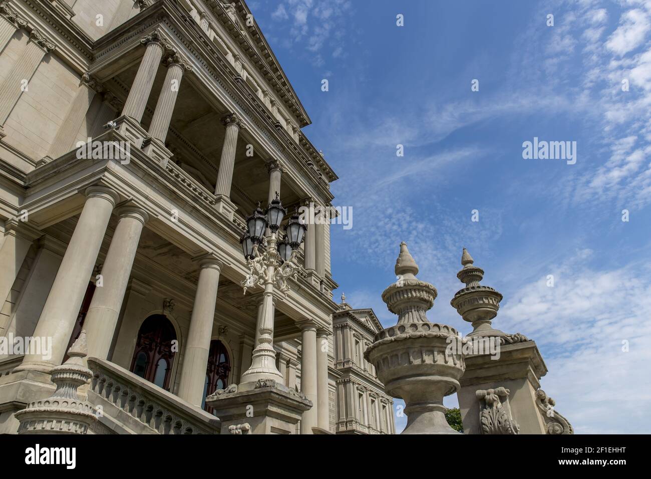 Michigan State Capitol Stock Photo - Alamy