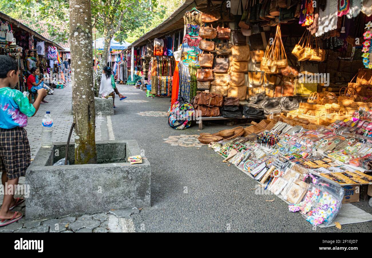 Tourist Outdoor Market Stalls, Bali, Indonesia Stock Photo - Alamy