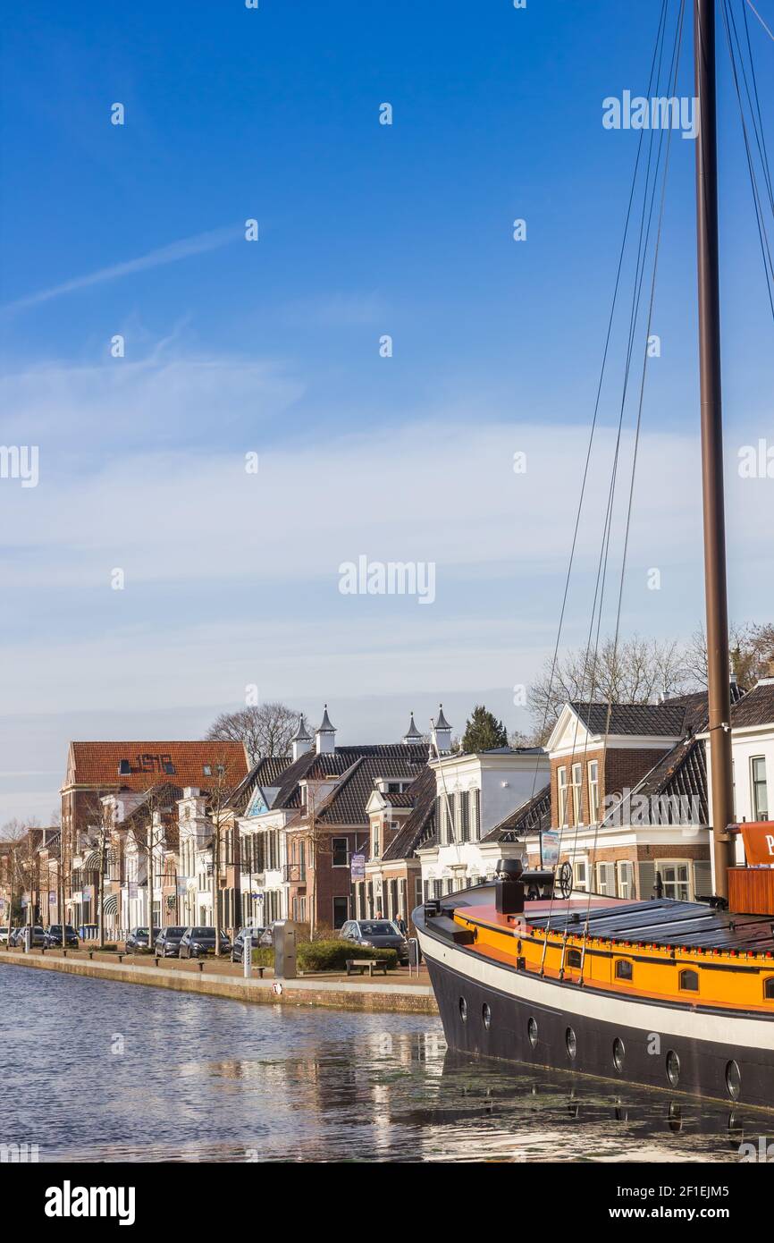 Assen netherlands canal hi-res stock photography and images - Alamy