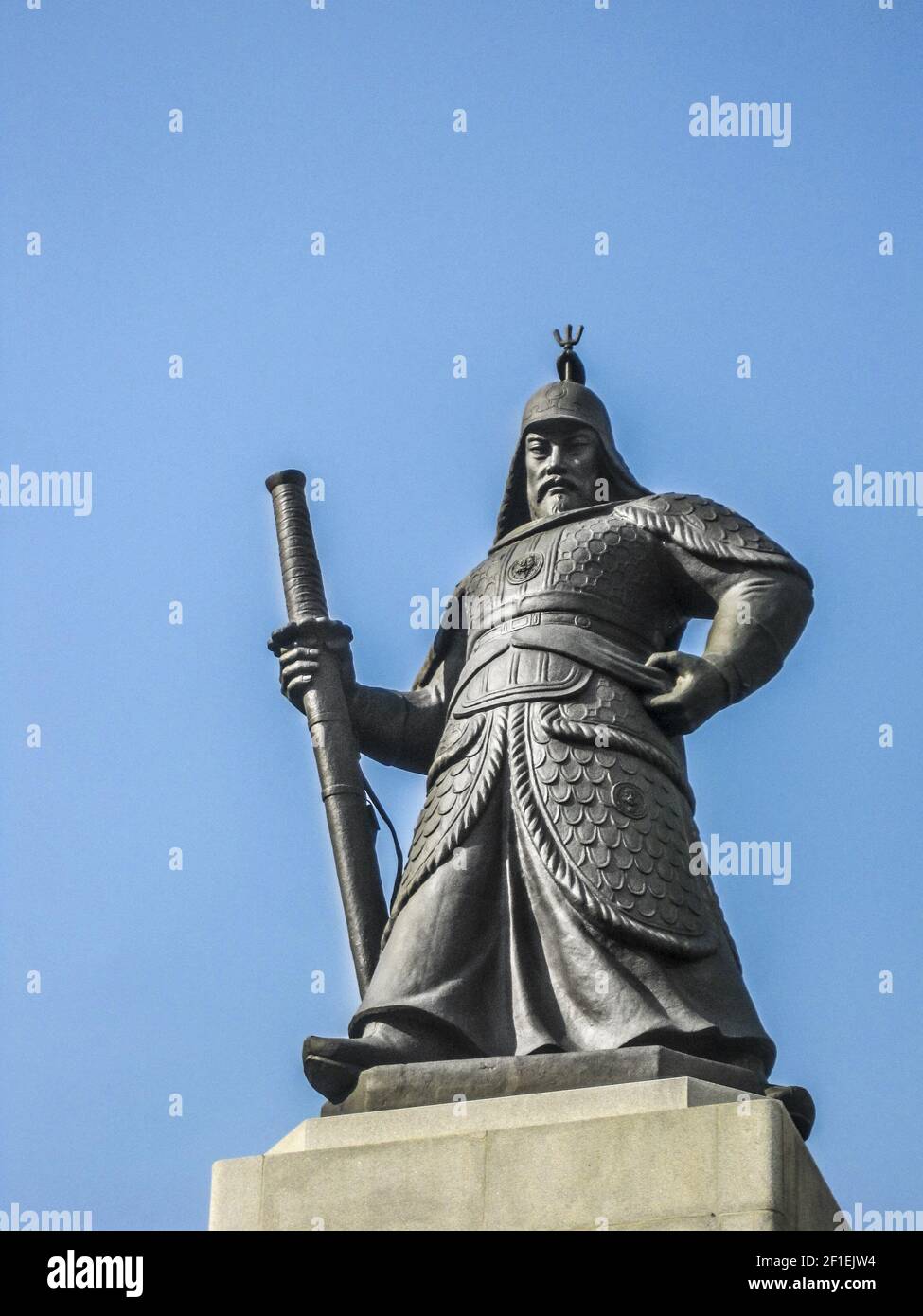Statue of the Admiral Yi Sun-Sin in downtown Seoul, South Korea Stock ...