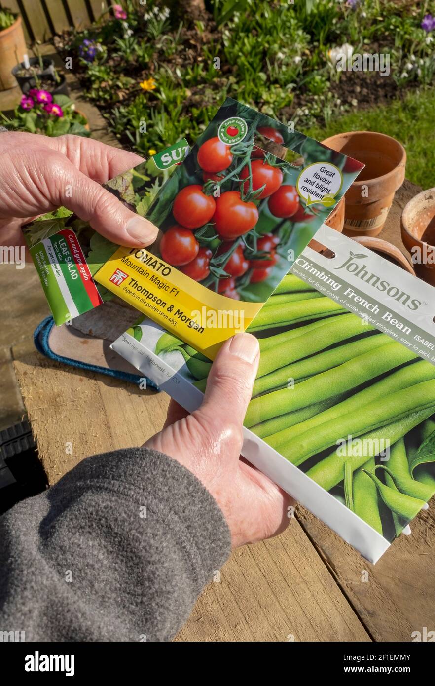 Packets of seed spring uk garden hi-res stock photography and images ...