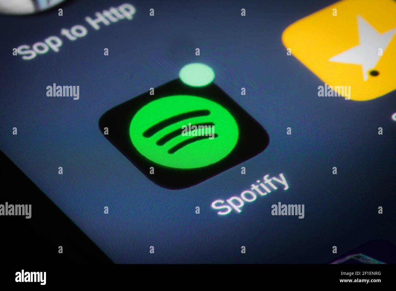 Spotify image hi-res stock photography and images - Alamy