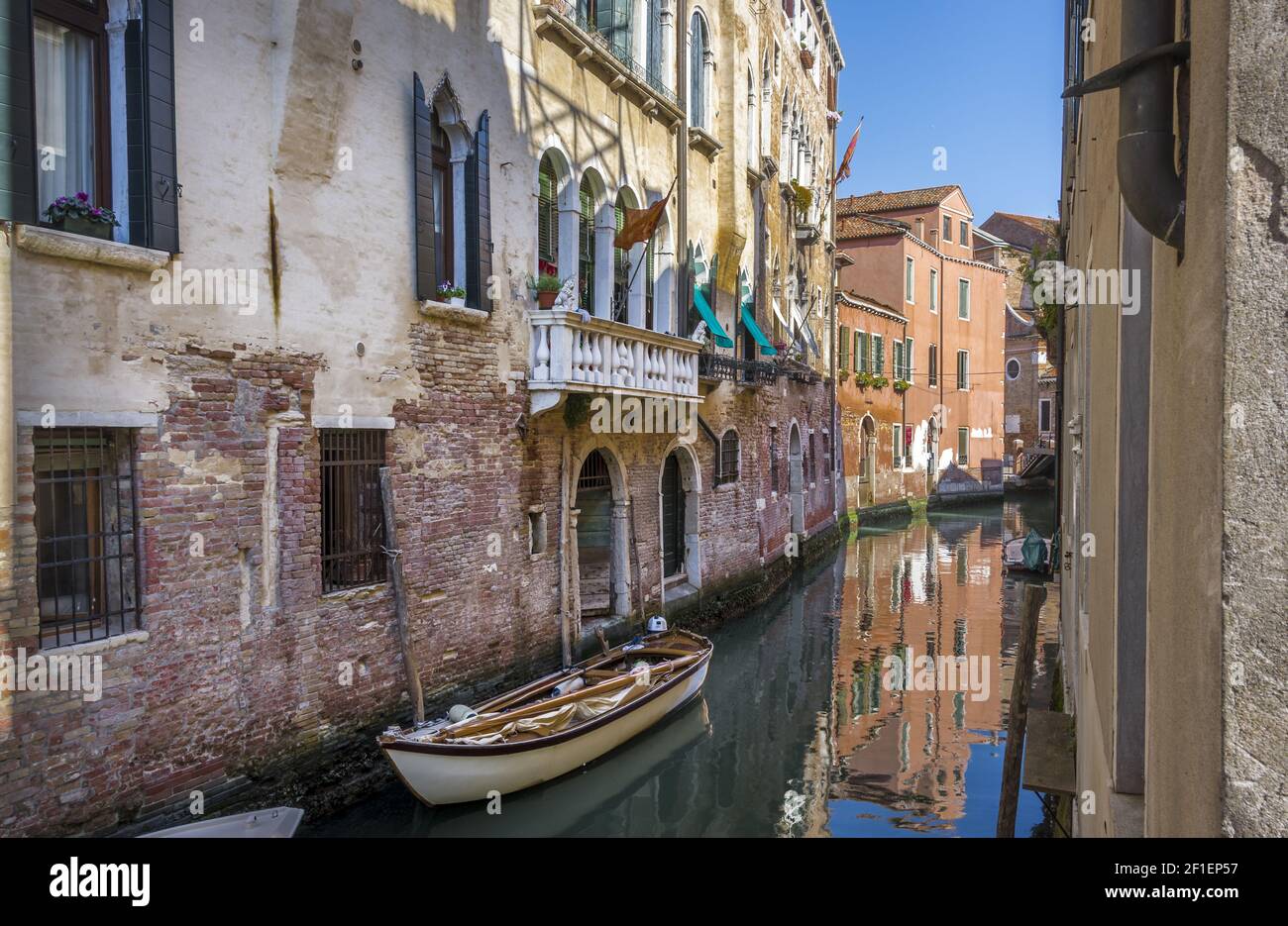 Small canal boats venice italy hi-res stock photography and images - Alamy