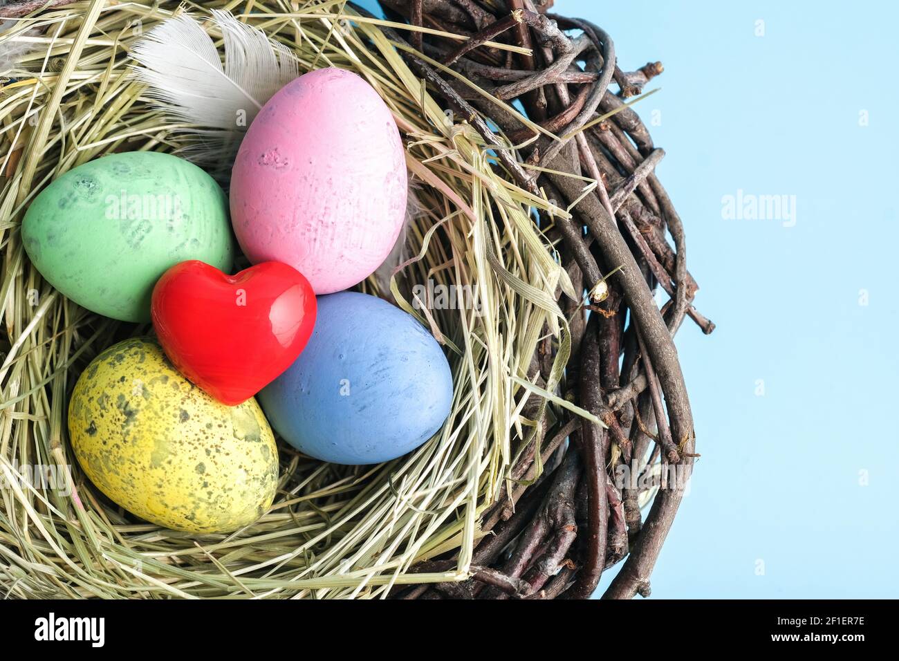 Easter egg with heart hi-res stock photography and images - Alamy