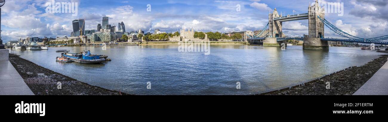 Panoramic view of london: from the city to Tower bridge Stock Photo - Alamy