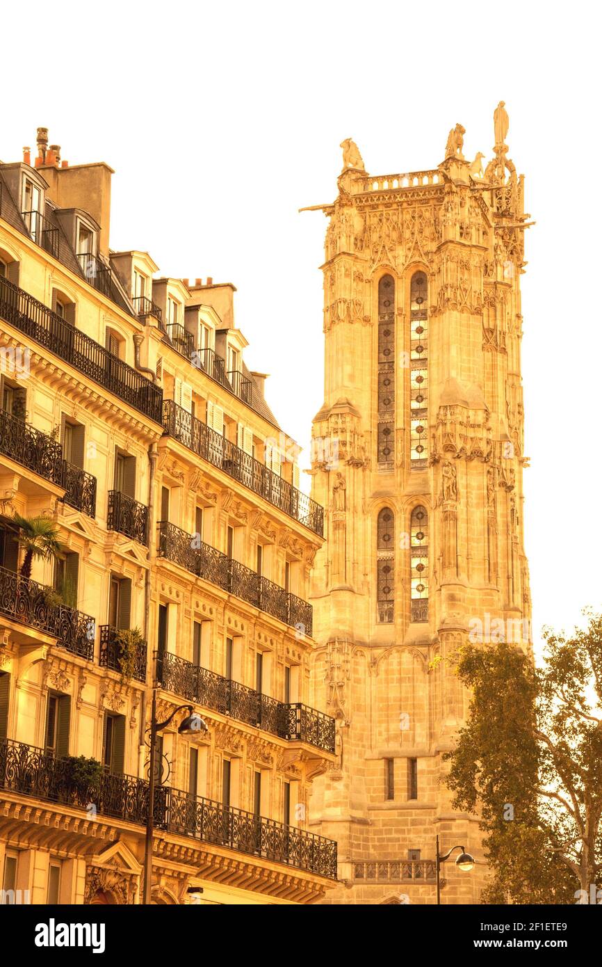 View of Saint-Jacques Tower (Tour Saint-Jacques) and typical Parisian ...