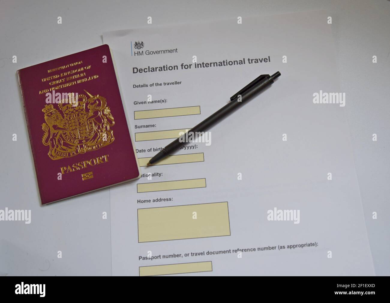 Form coronavirus hi-res stock photography and images - Alamy