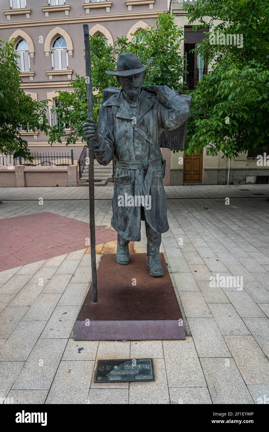 Statue of the pilgrim in the city of leon hi-res stock photography and ...