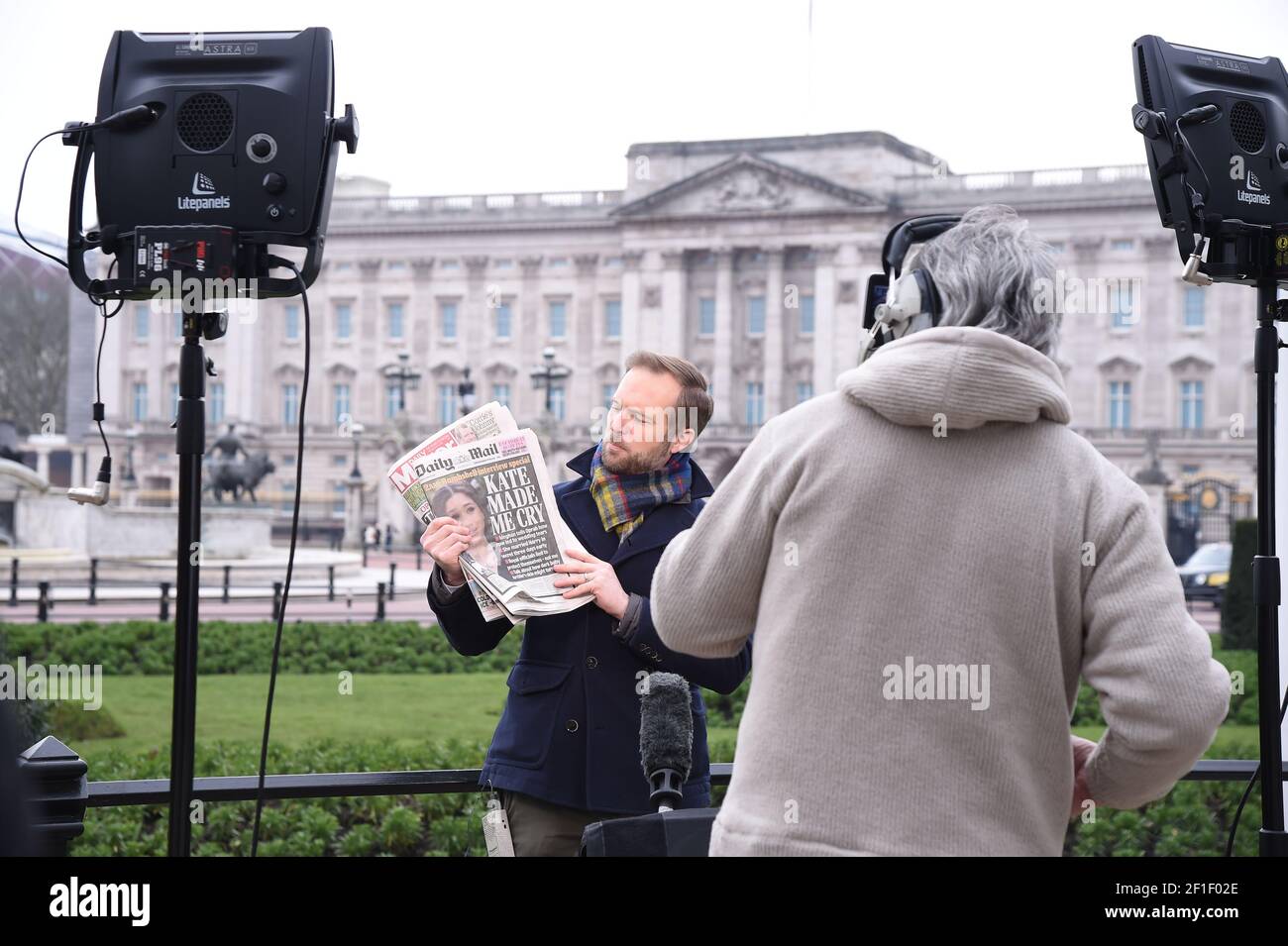 News Correspondent High Resolution Stock Photography and Images - Alamy