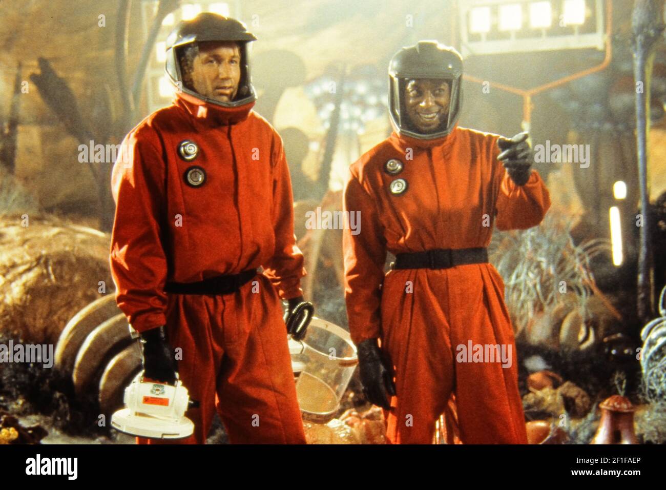 David Duchovny, Orlando Jones, "Evolution" (2001) Columbia Pictures. Photo Credit: Murray Close ...
