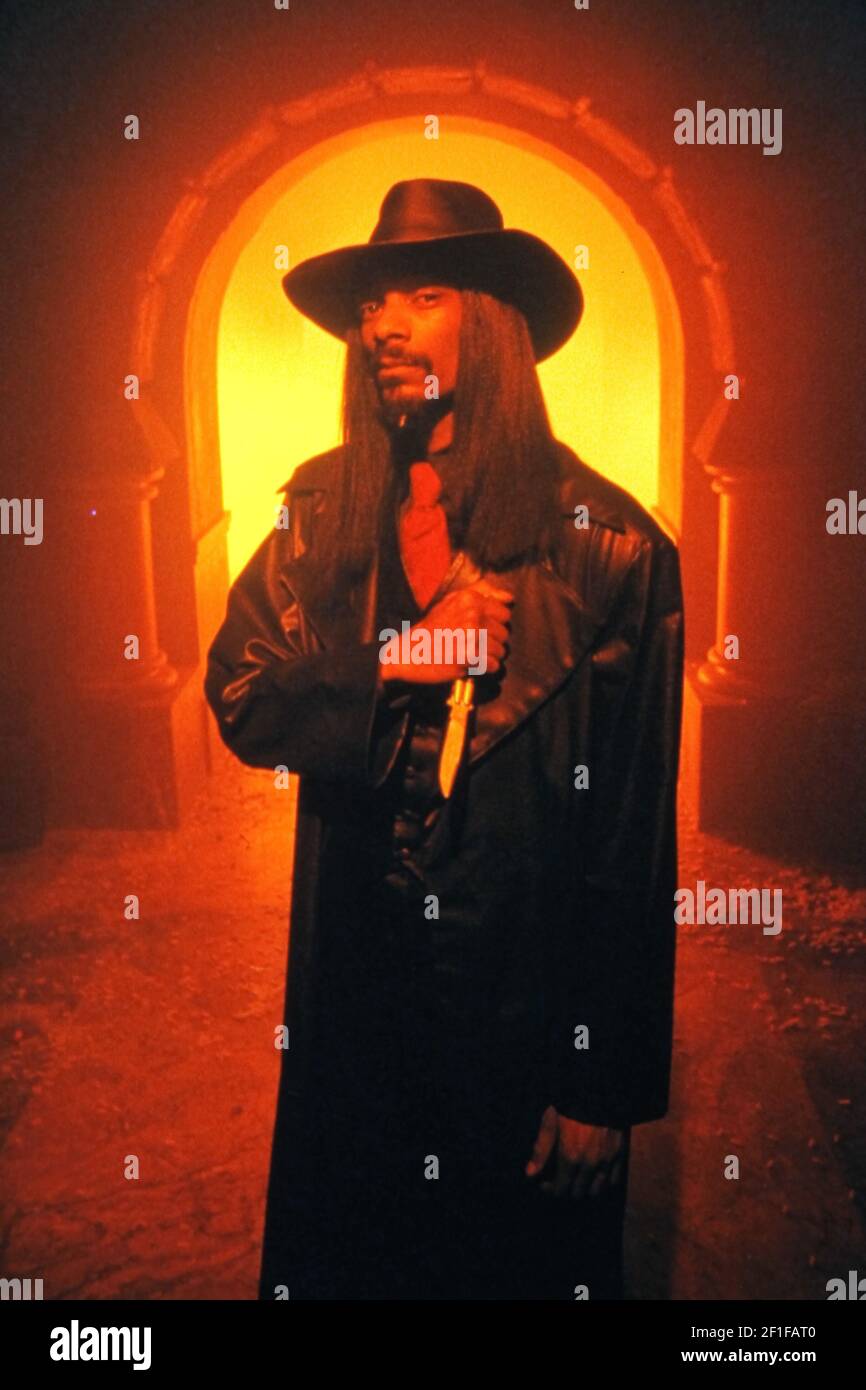 Snoop Dogg, "Bones" (2001) New Line Cinema. Photo Credit: Shane Harvey /New Line Cinema /The ...