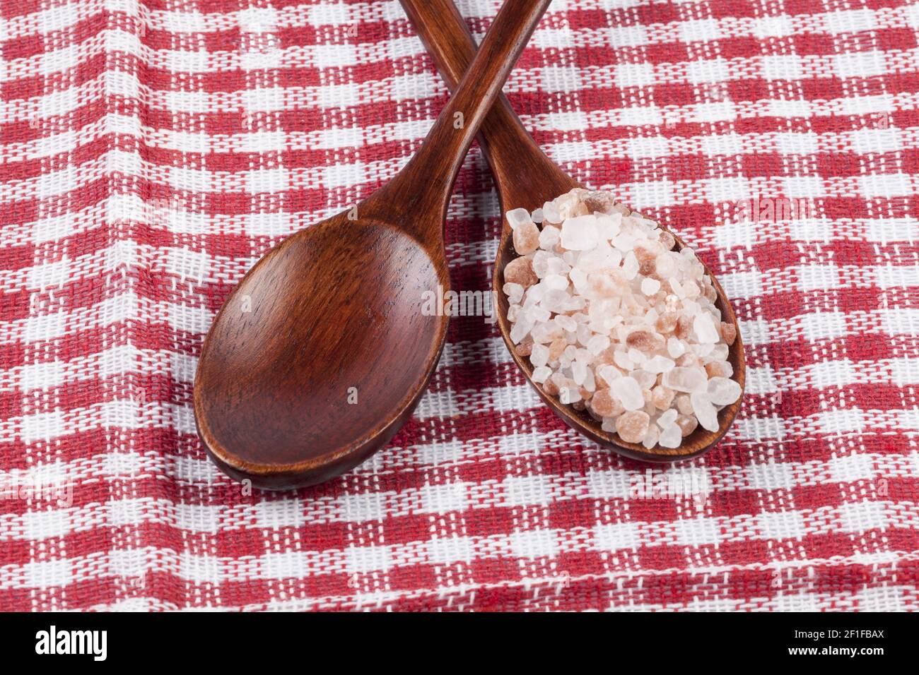 Salt in One Spoon Stock Photo - Alamy
