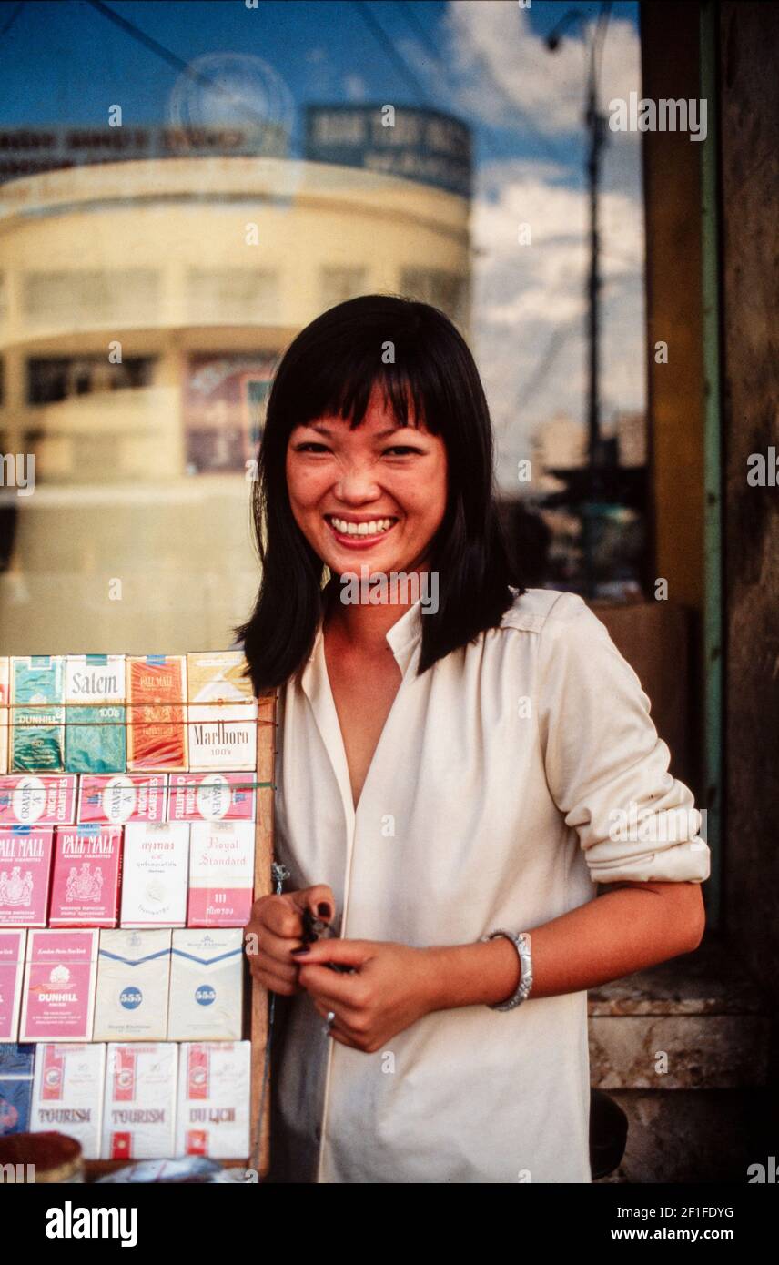 Amerasian girl hi-res stock photography and images - Alamy