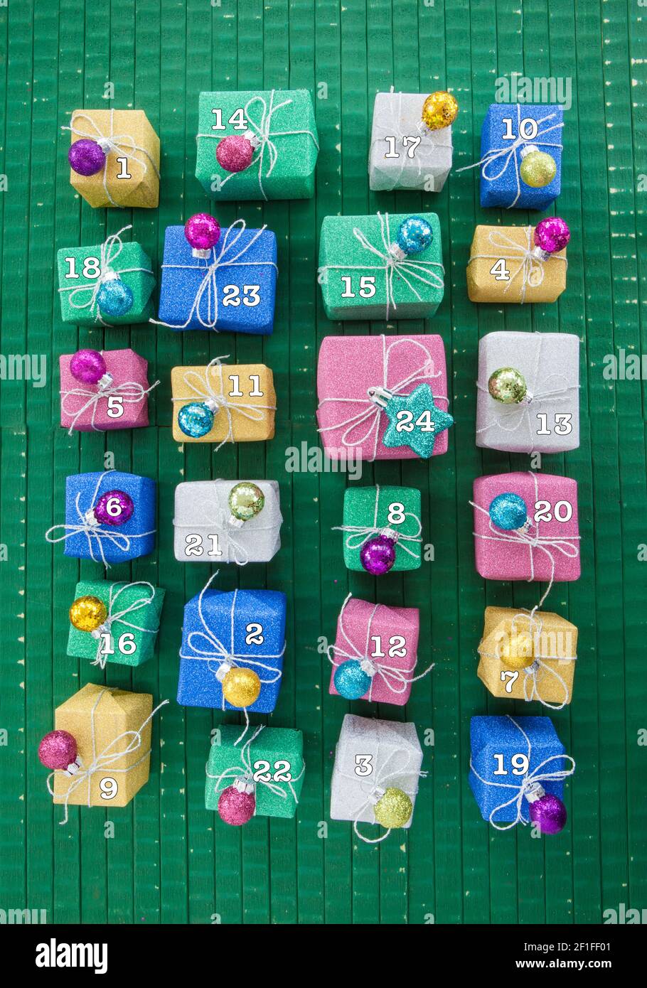 24 gifts hi-res stock photography and images - Alamy