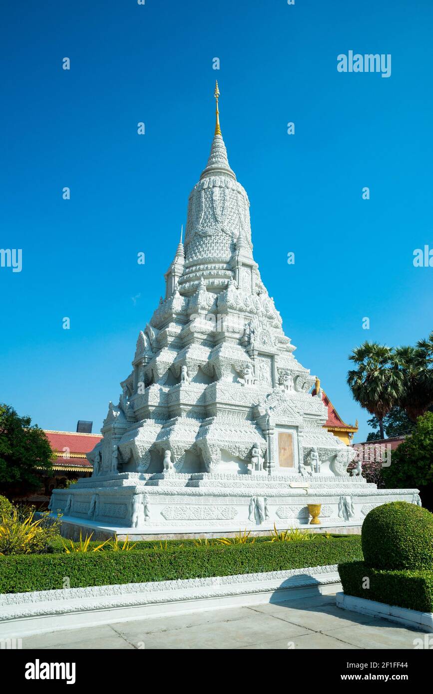 The Silver Pagoda, Phnom Penh, Cambodia, Asia Stock Photo - Alamy