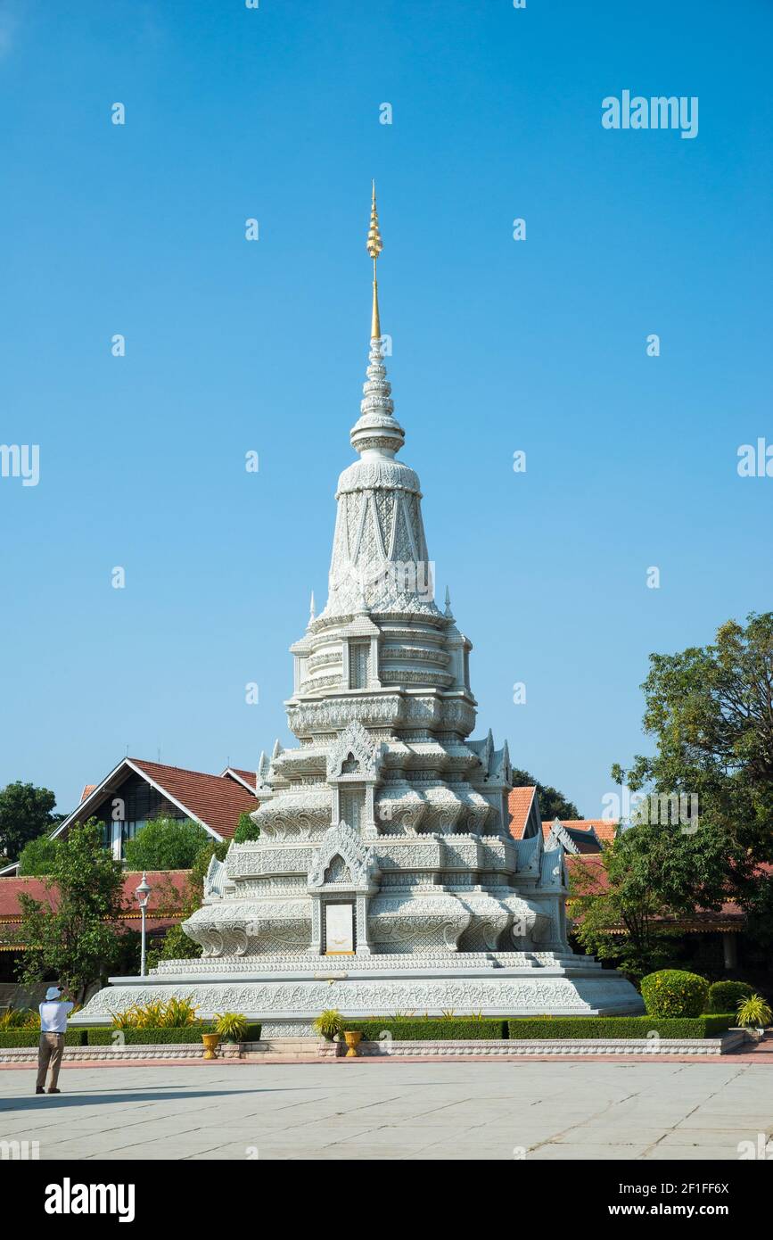 The Silver Pagoda, Phnom Penh, Cambodia, Asia Stock Photo - Alamy